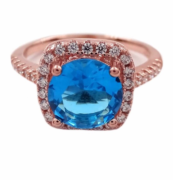 Savvy Cie | Jewelry | Savvy Cie 8k Gold Blue Topaz Ring | Poshmark